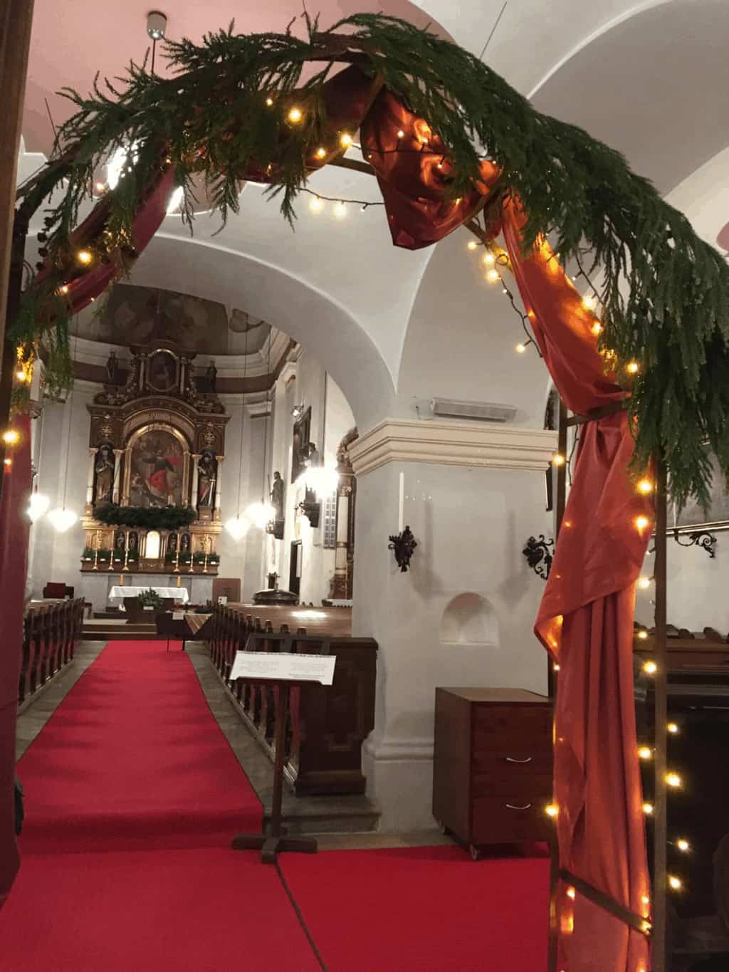 Unsere Pfarrkirche erstrahlt in neuem Glanz - Pfarre Gföhl